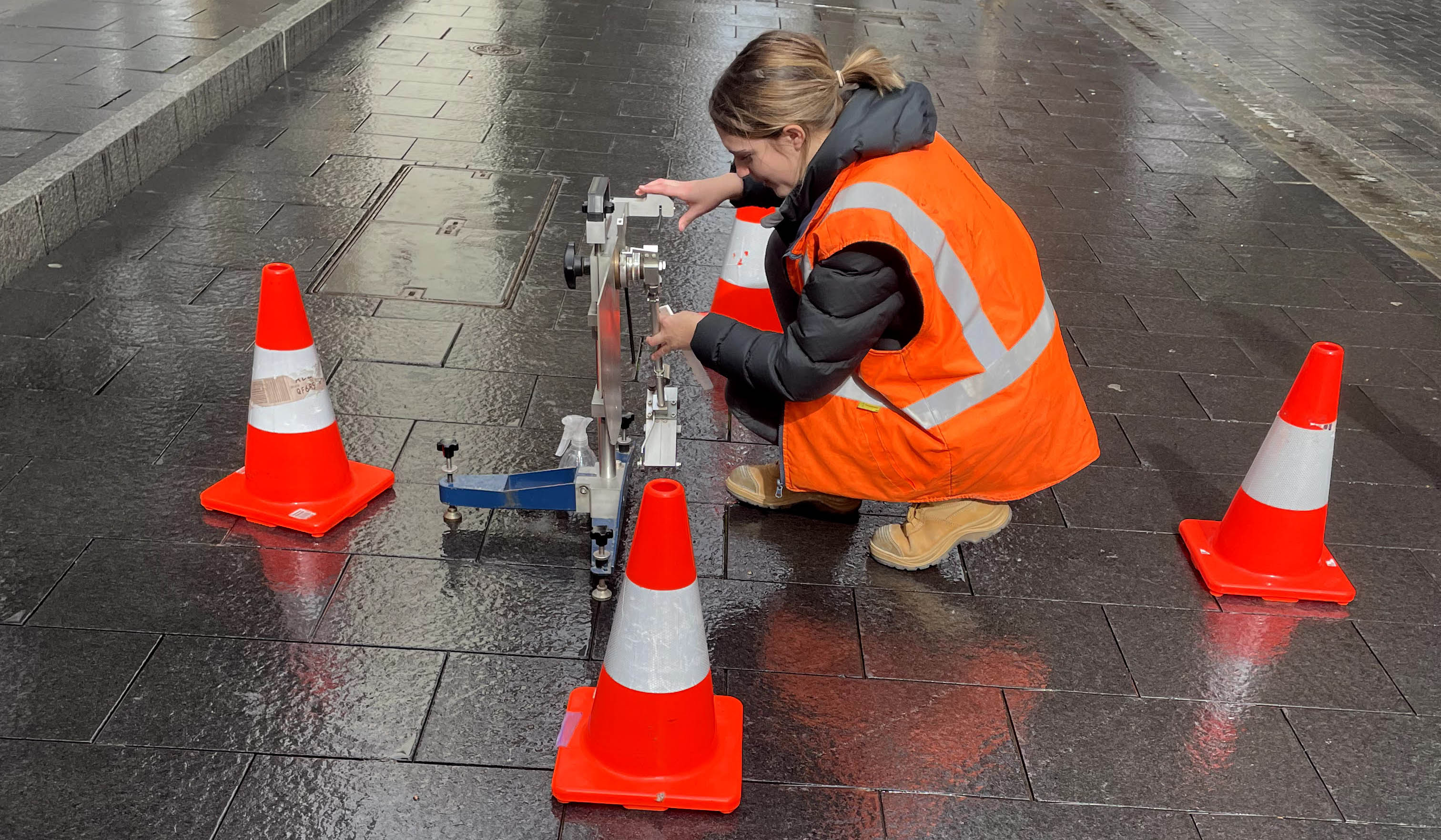 How is slip testing conducted? – Stone Initiatives